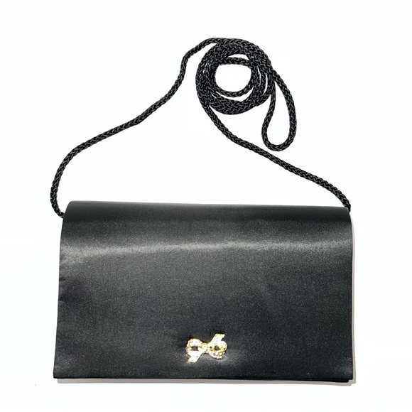 Accessory Lady | Bags | Accessory Lady Vintage Black Gold Ribbon ...